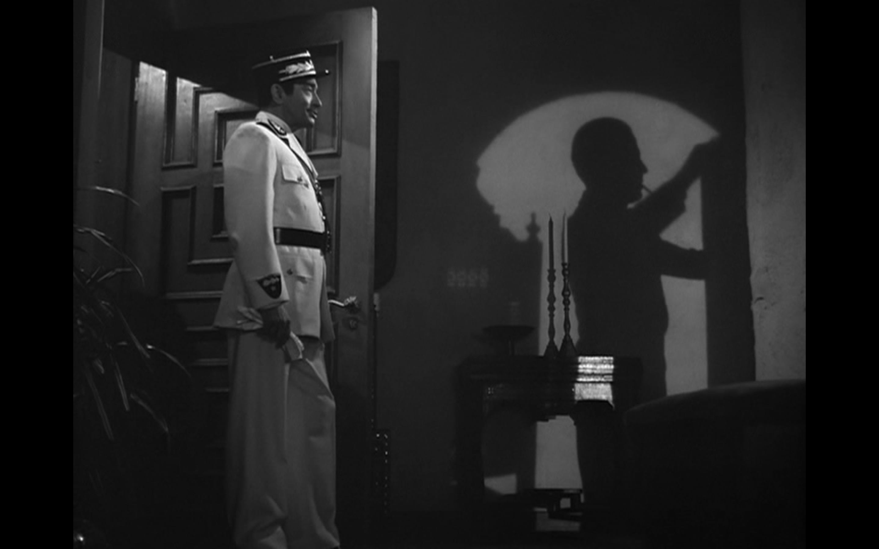 ‘Shadow Play’ in Curtiz films | First Impressions